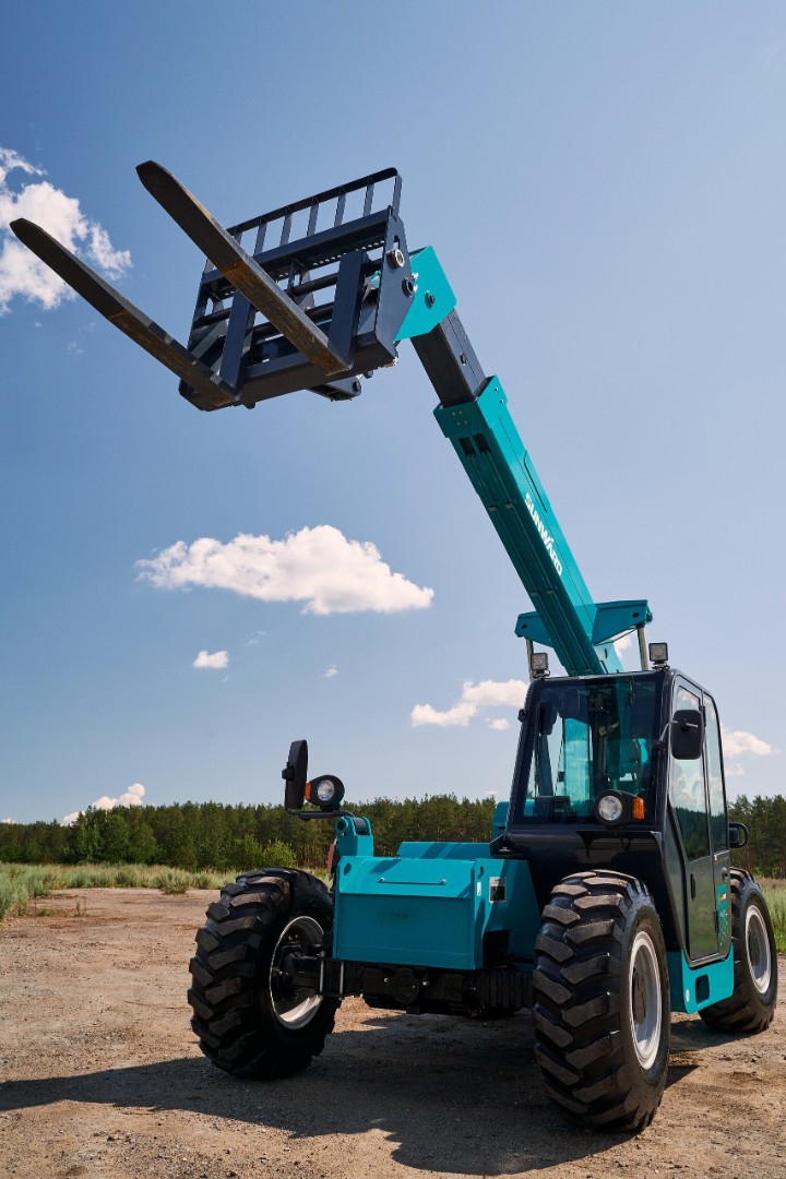 Телескопический погрузчик Sunward SWTH3007 - купить у официального дилера